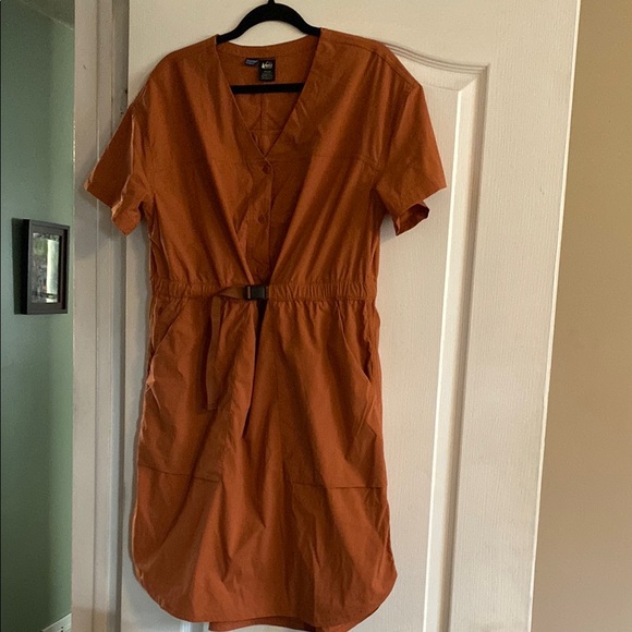 REI | Dresses | Rei Brown And Orange Midi Wrap Dress Vneck Short Sleeve ...